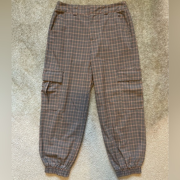 Urban Outfitters | Pants & Jumpsuits | Uo Checkered Cargo Joggers ...